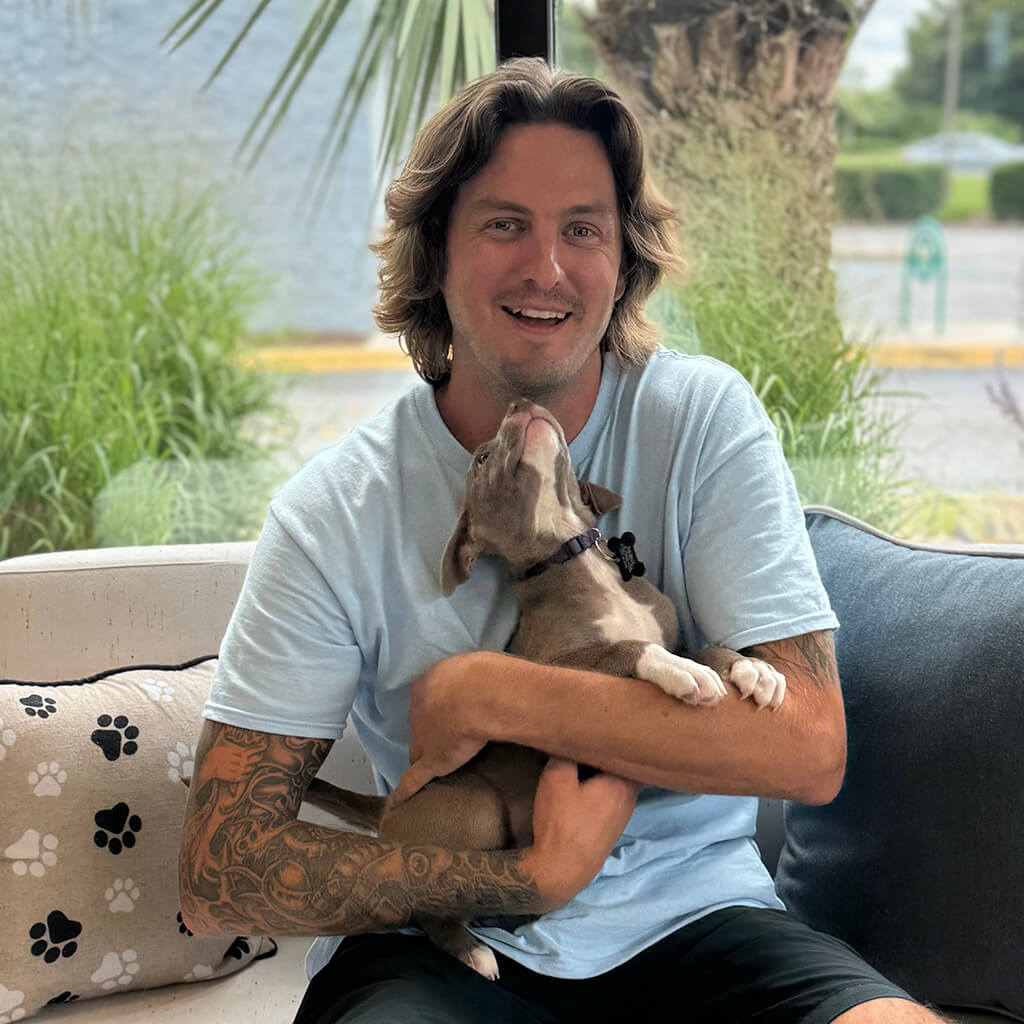 Adopt a pet - About Us - Reba's Animal Rescue.