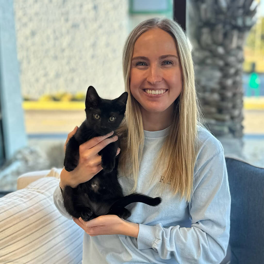 Adopt a pet - About Us - Reba's Animal Rescue.